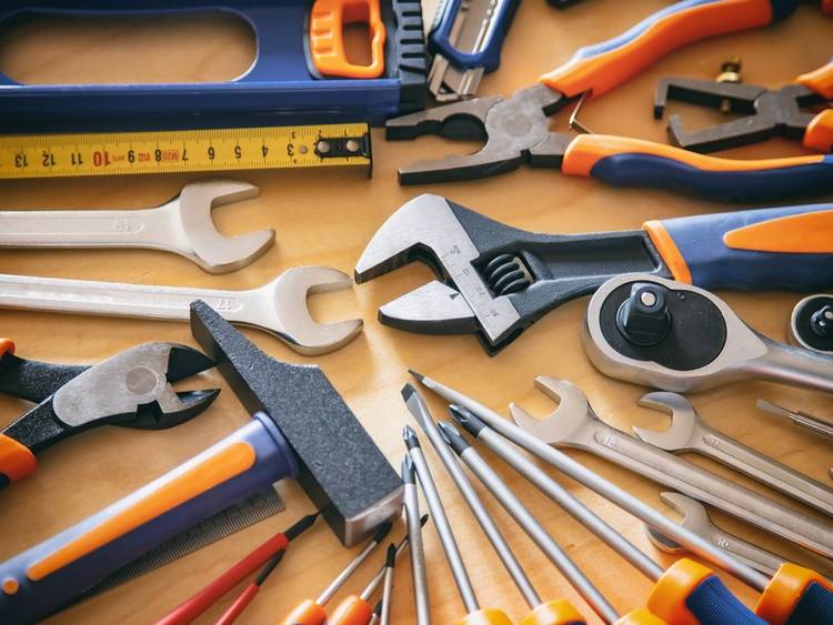 10 outils pour bien Bricoler à la Maison | Koudepouce DIY